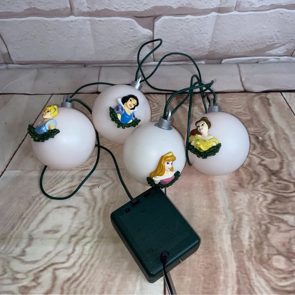 Disney | Holiday | Gemmy Disney Princess Color Change Ornament Light ...